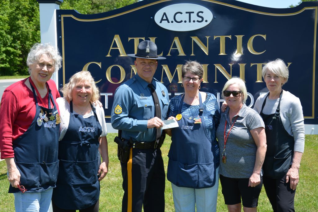 Camp Barnes Receives Contributions- Frankford - Delaware State Police ...